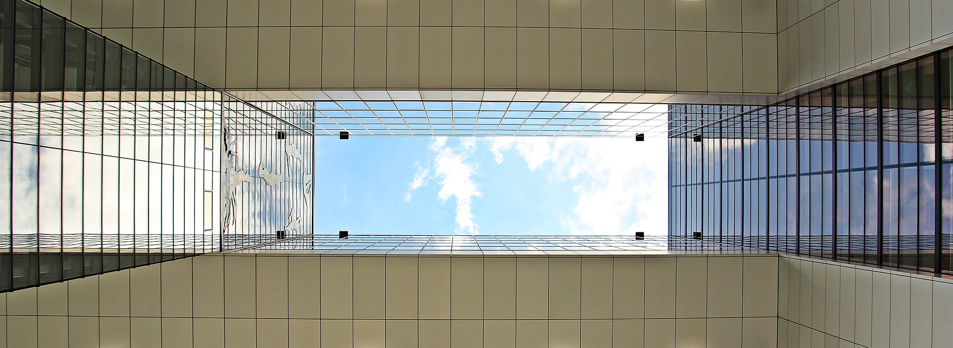 Maximising Property Values With Glass Links Between Buildings ...